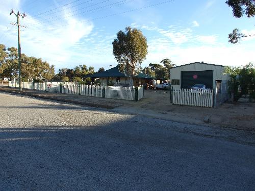 Kellerberrin WA - House for Sold - owner.com.au