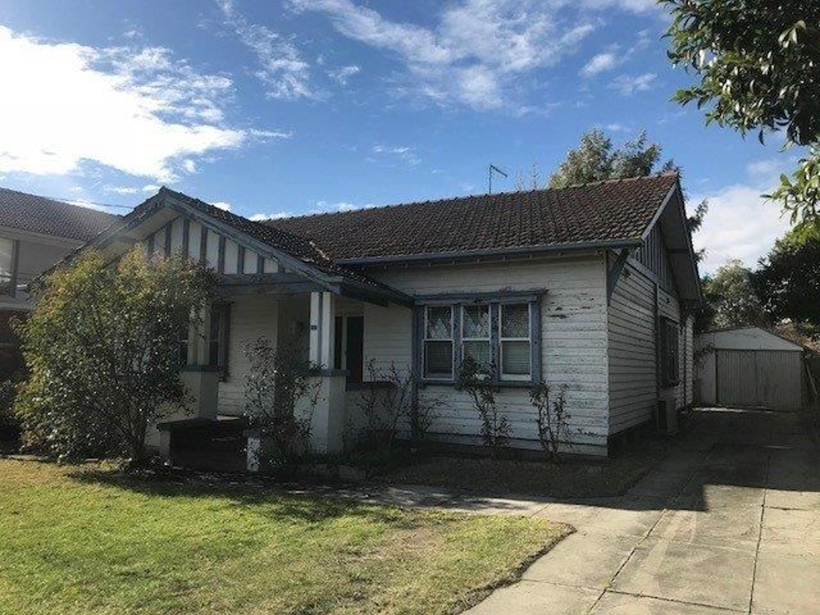 80 St Elmo Road, Ivanhoe VIC 3079 - House for Rent - owner.com.au