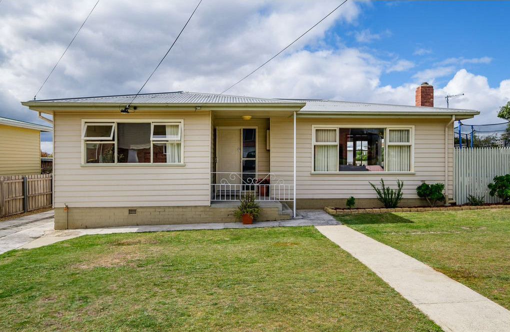 19 Croyden Avenue Montrose TAS 7010 - House for Rent - owner.com.au